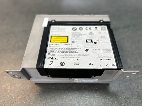 navirepcenter.de - Reparatur BMW NBT EVO I3 I01 "No Signal ...
