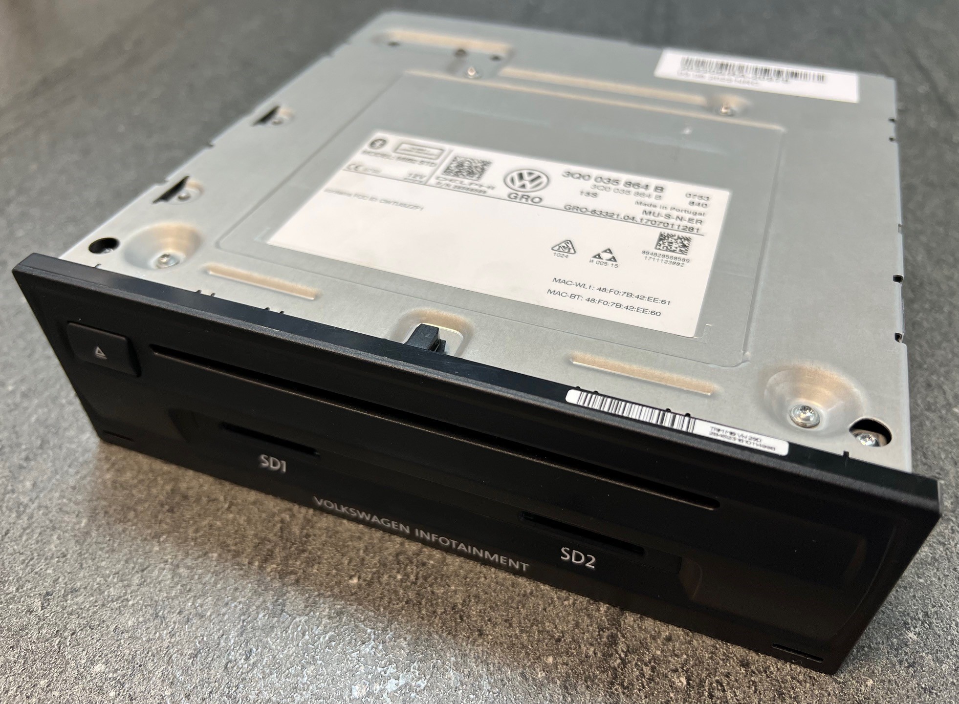 navirepcenter.de - Reparatur VW Discover Media ZR MIB2 STD Main-Unit ...